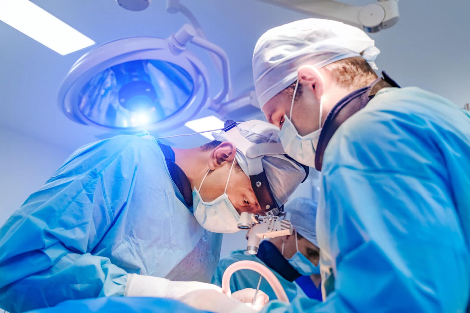 How Minimally Invasive Spine Surgery Can Be Right For You